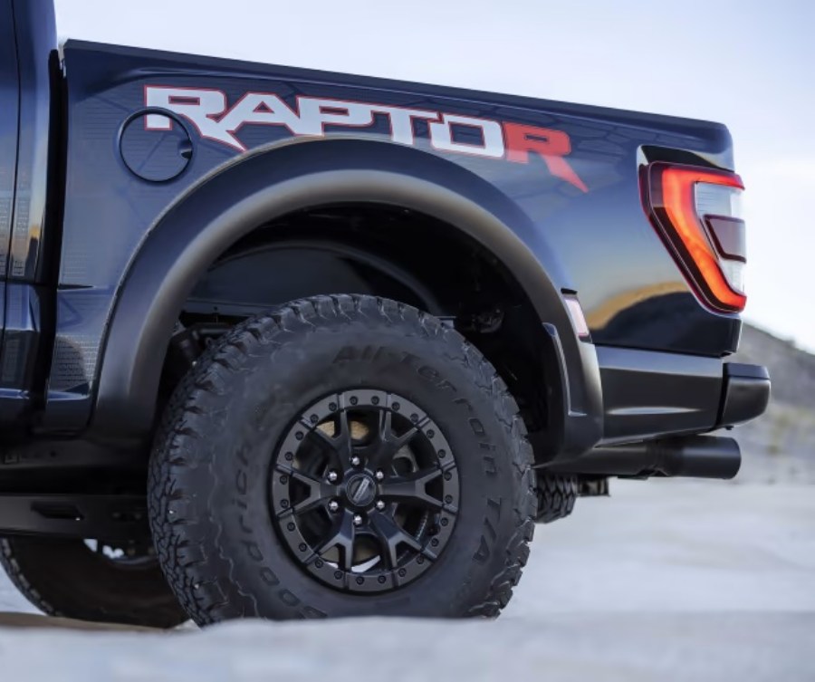 Ford เปิดตัว F-150 Raptor R ซุปเปอร์ทรัค ปิคอัพบ้าพลัง 700 แรงม้า ...