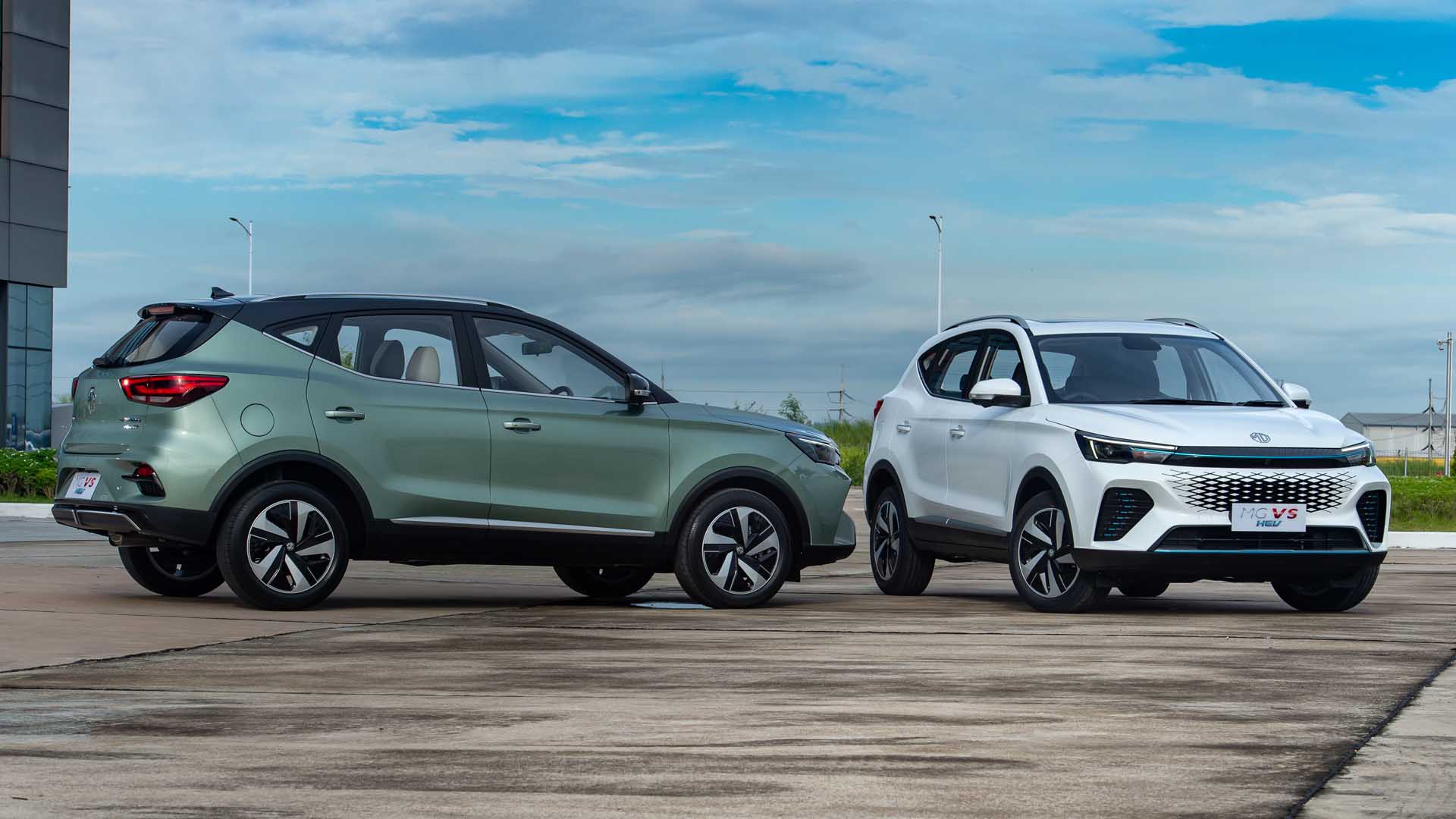 NEW MG VS HEV สปอร์ตตี้ ไฮบริด เอสยูวี รุ่นแรกของเอ็มจี - carwizard