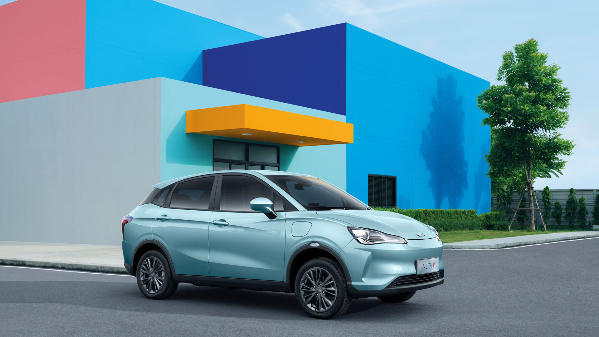 NETA V รถพลังงานไฟฟ้า 100% สไตล์ City Car ชาร์จแบตเตอรี่เต็มใน 30 นาที ...