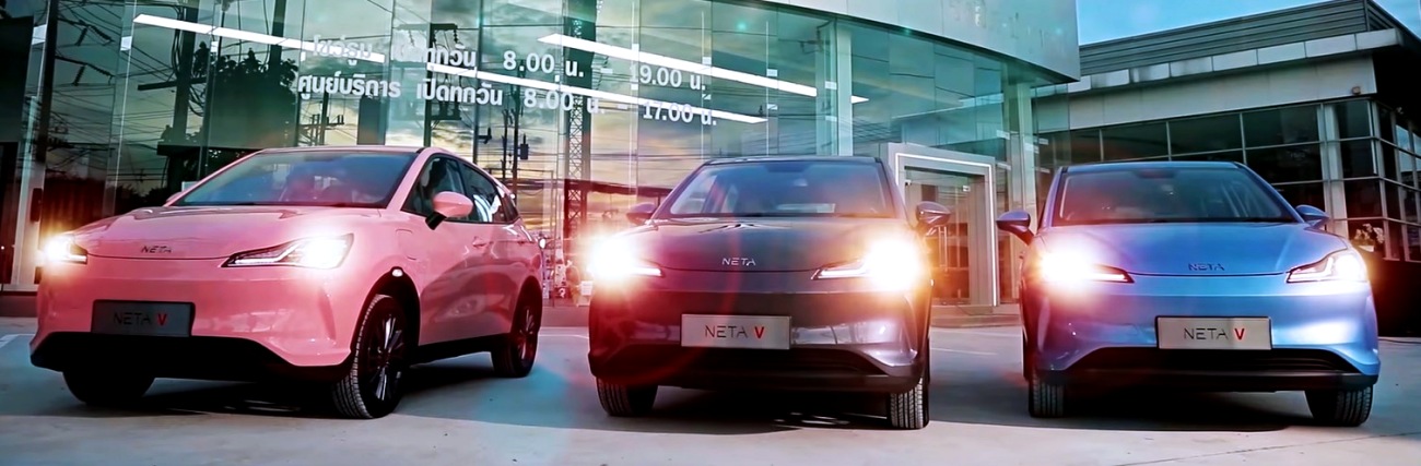 Neta V ถึงไทยแล้ว ขบวนยาวเหยียดที่ท่าเรือ พร้อมส่งมอบคันแรก ตั้งเป้าปี ...