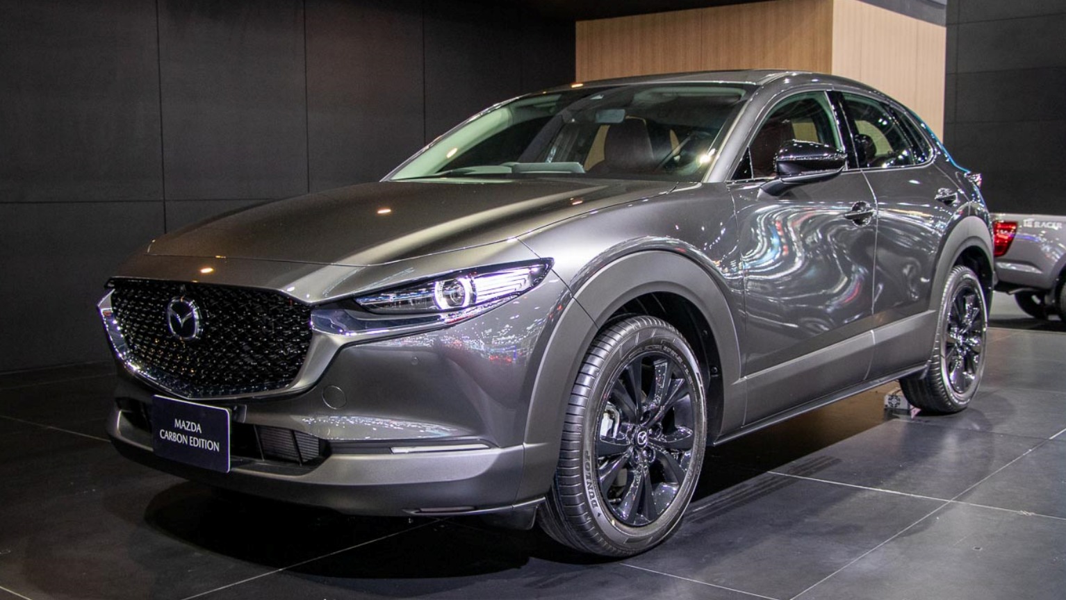 เผยโฉมครั้งแรก CX-30 Carbon Edition สีเทา แมชชีน เกรย์ รับประกัน 5 ปี ...