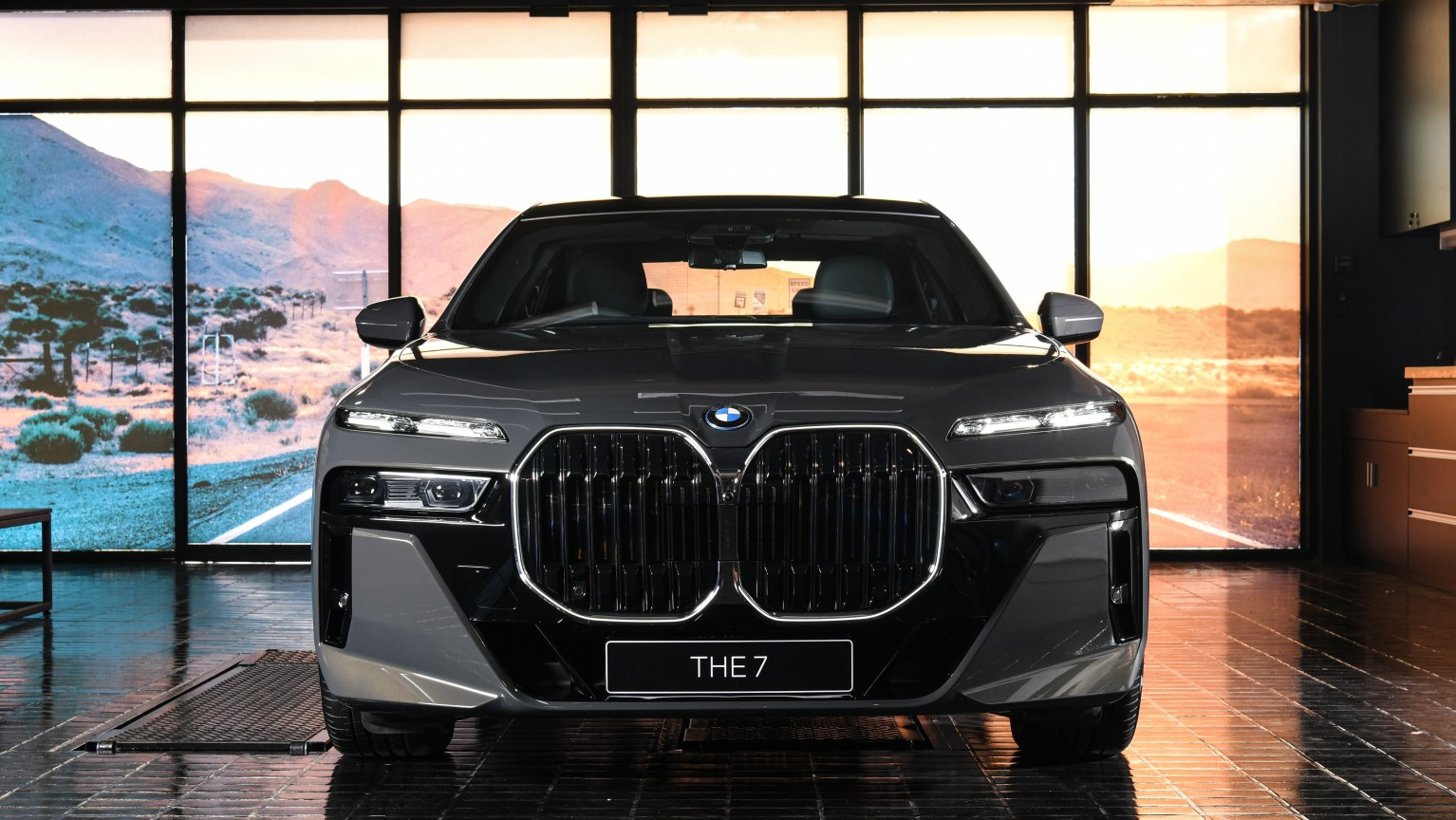 BMW จับเทรนด์รถไฟฟ้า ไตรมาสแรก สัดส่วนโต 37% กลุ่มลูกค้าองค์กรพุ่ง สถาน ...