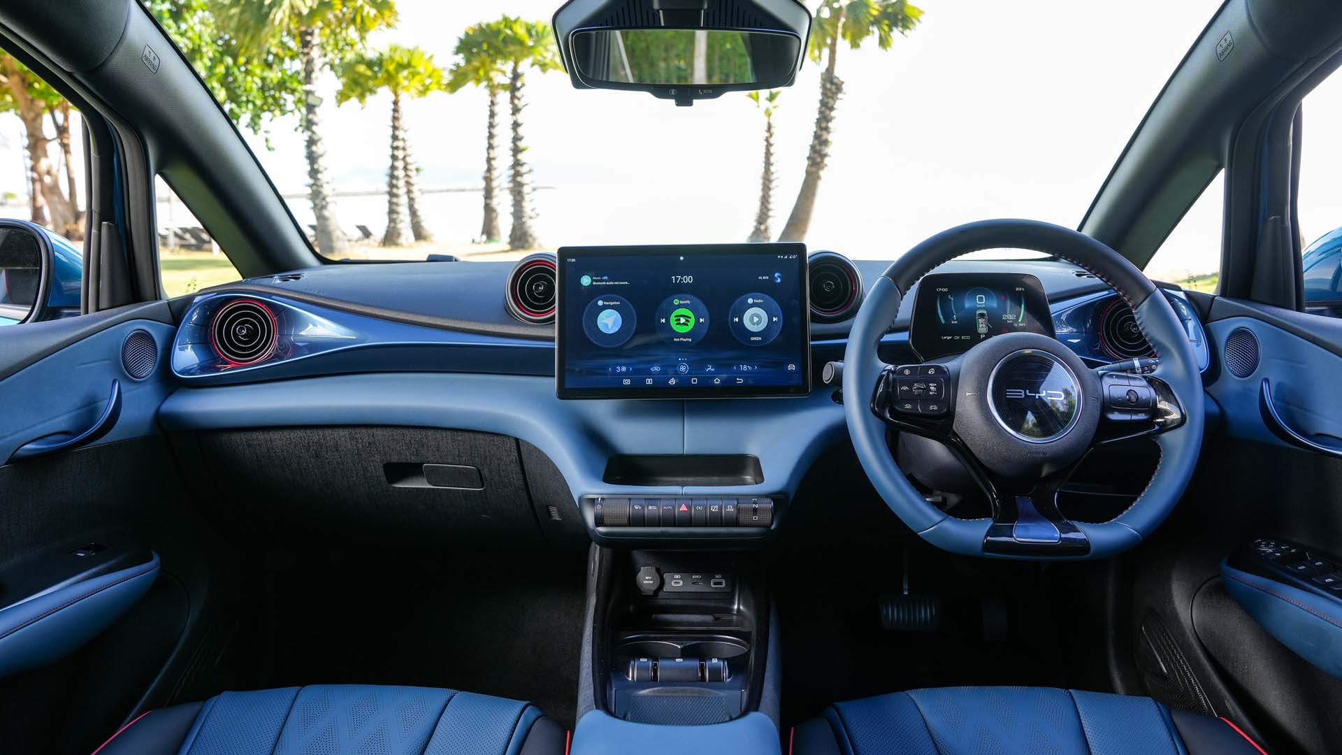 BYD Dolphin รถยนต์พลังงานไฟฟ้า 100% วิ่งได้สูงสุด 490 กม. จาก BYD ราคาเริ่มต้น 699,999 บาท ...