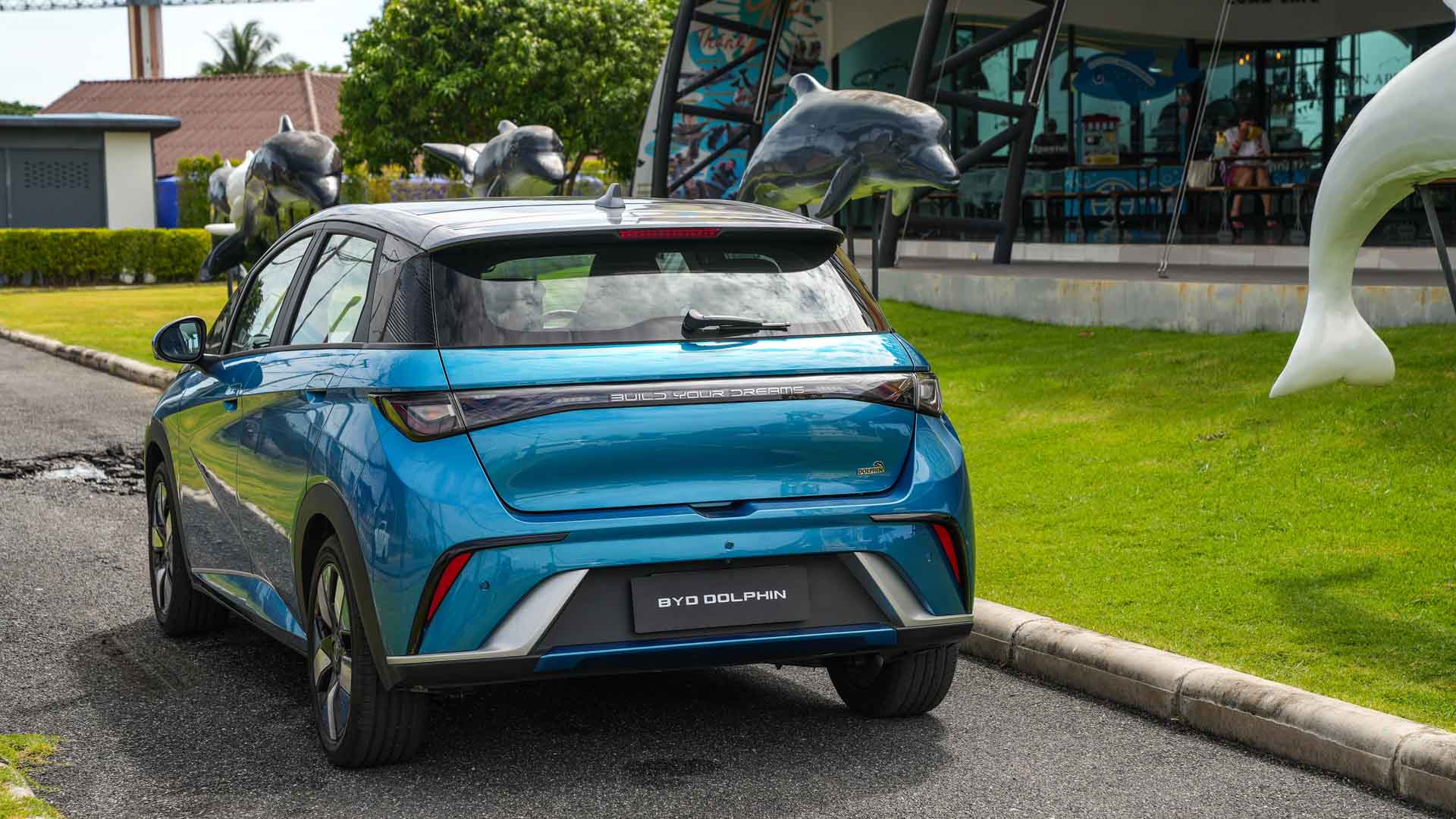 BYD Dolphin รถยนต์พลังงานไฟฟ้า 100% วิ่งได้สูงสุด 490 กม. จาก BYD ราคาเริ่มต้น 699,999 บาท ...
