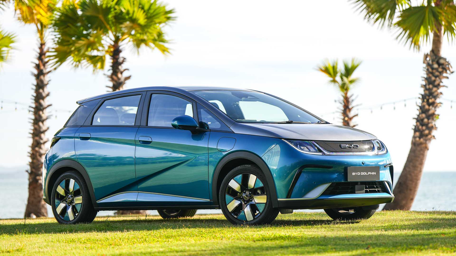 BYD Dolphin รถยนต์พลังงานไฟฟ้า 100% วิ่งได้สูงสุด 490 กม. จาก BYD ราคาเริ่มต้น 699,999 บาท ...