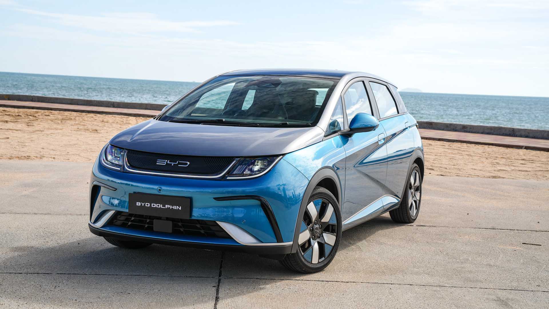 BYD Dolphin รถยนต์พลังงานไฟฟ้า 100% วิ่งได้สูงสุด 490 กม. จาก BYD ราคาเริ่มต้น 699,999 บาท ...