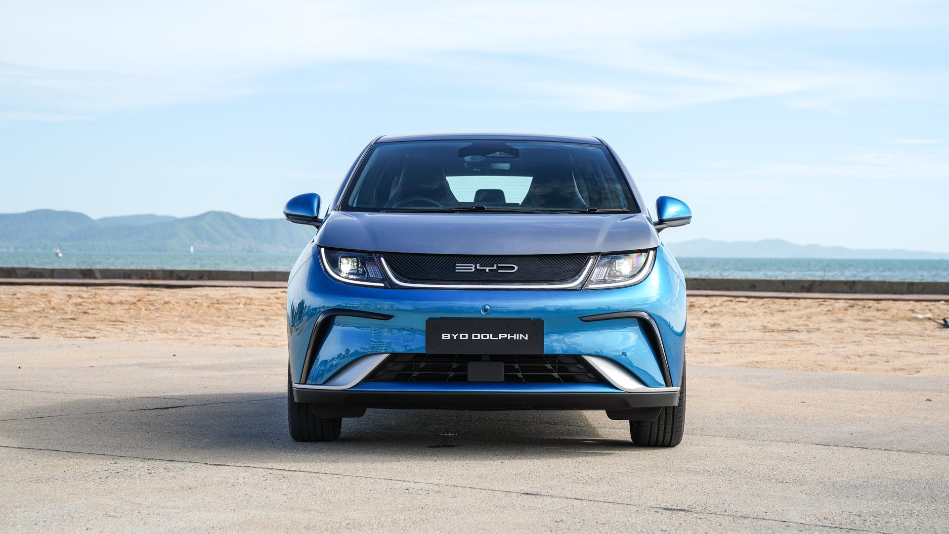 BYD Dolphin รถยนต์พลังงานไฟฟ้า 100% วิ่งได้สูงสุด 490 กม. จาก BYD ราคาเริ่มต้น 699,999 บาท ...