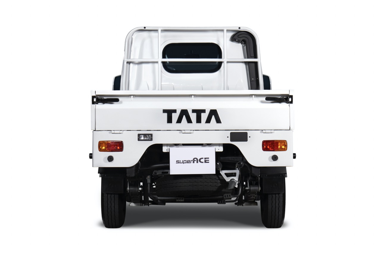 ทาทา มอเตอร์ส เปิดตัวรถบรรทุกเพื่อการพาณิชย์ ยุคใหม่ 4 รุ่น ได้แก่ TATA ...