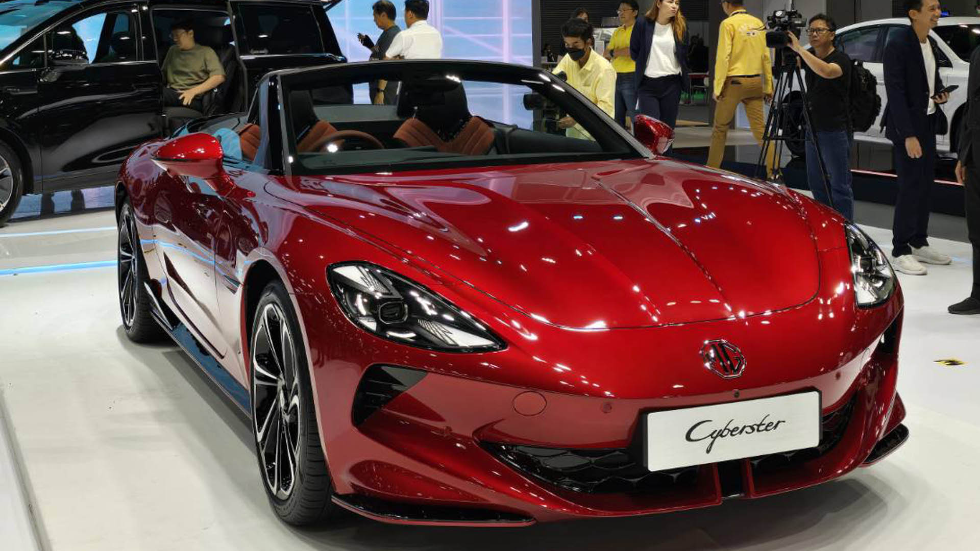 MG เปิดตัว NEW MG CYBERSTER ราคา 2,499,000 บาท - carwizard