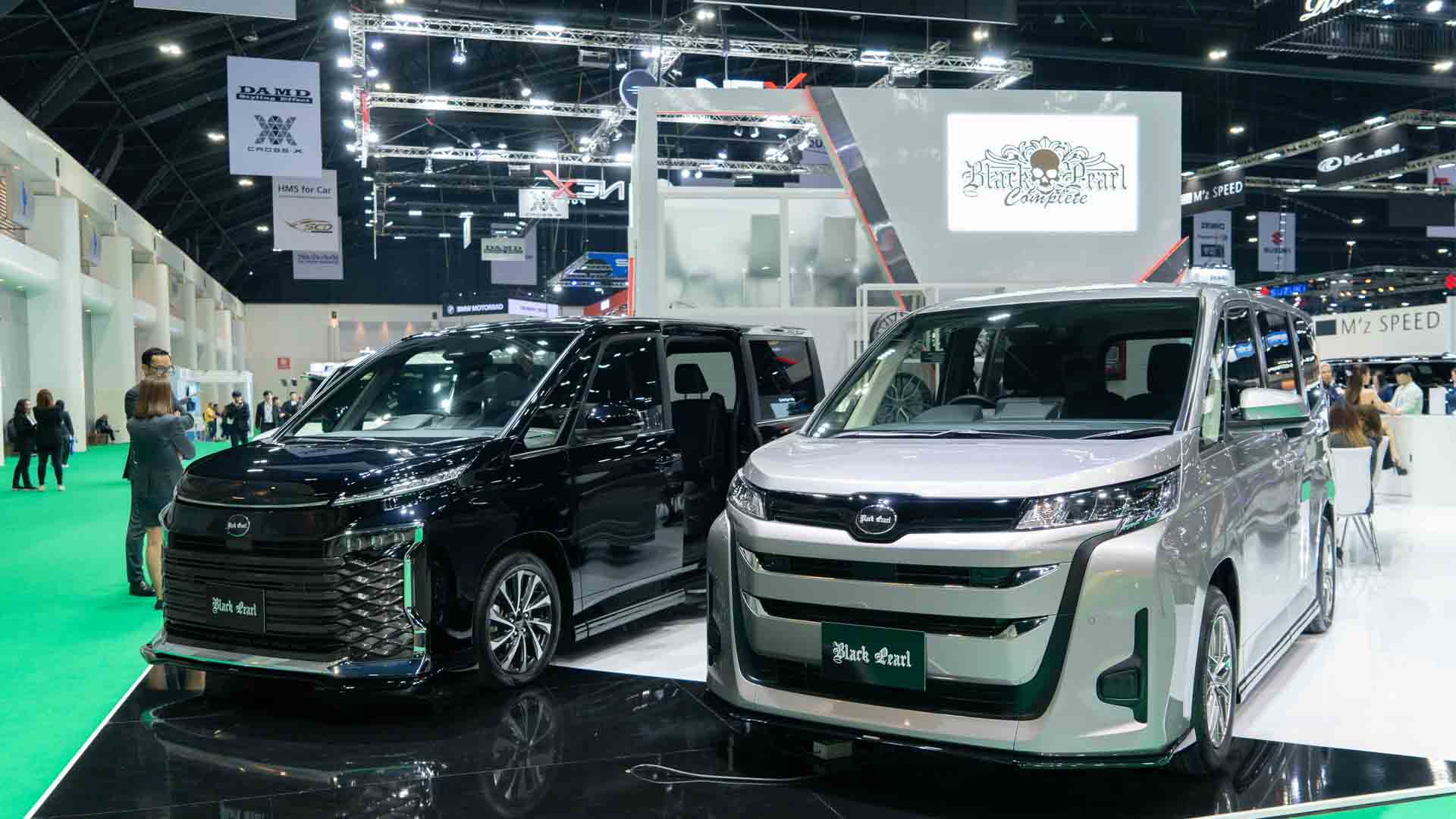 ETON ส่ง 2 ชุดแต่ง Black Pearl และ WABI พร้อมลุยงาน Motor Show 2024 - carwizard