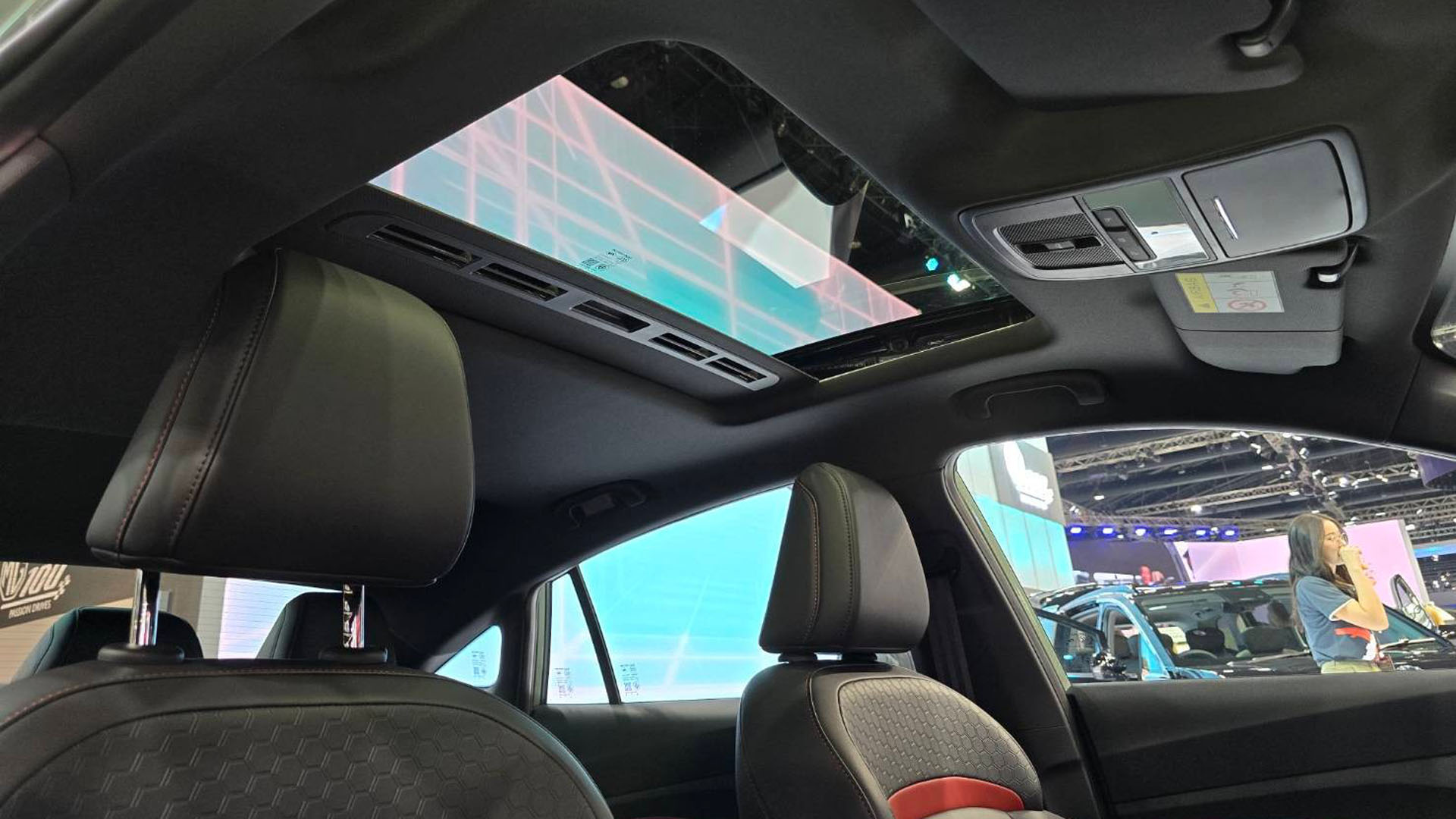 MG เปิดตัว NEW MG5 PRO สปอร์ตคูเป้ซีดาน พร้อมเผยราคาอย่างเป็นทางการ ...