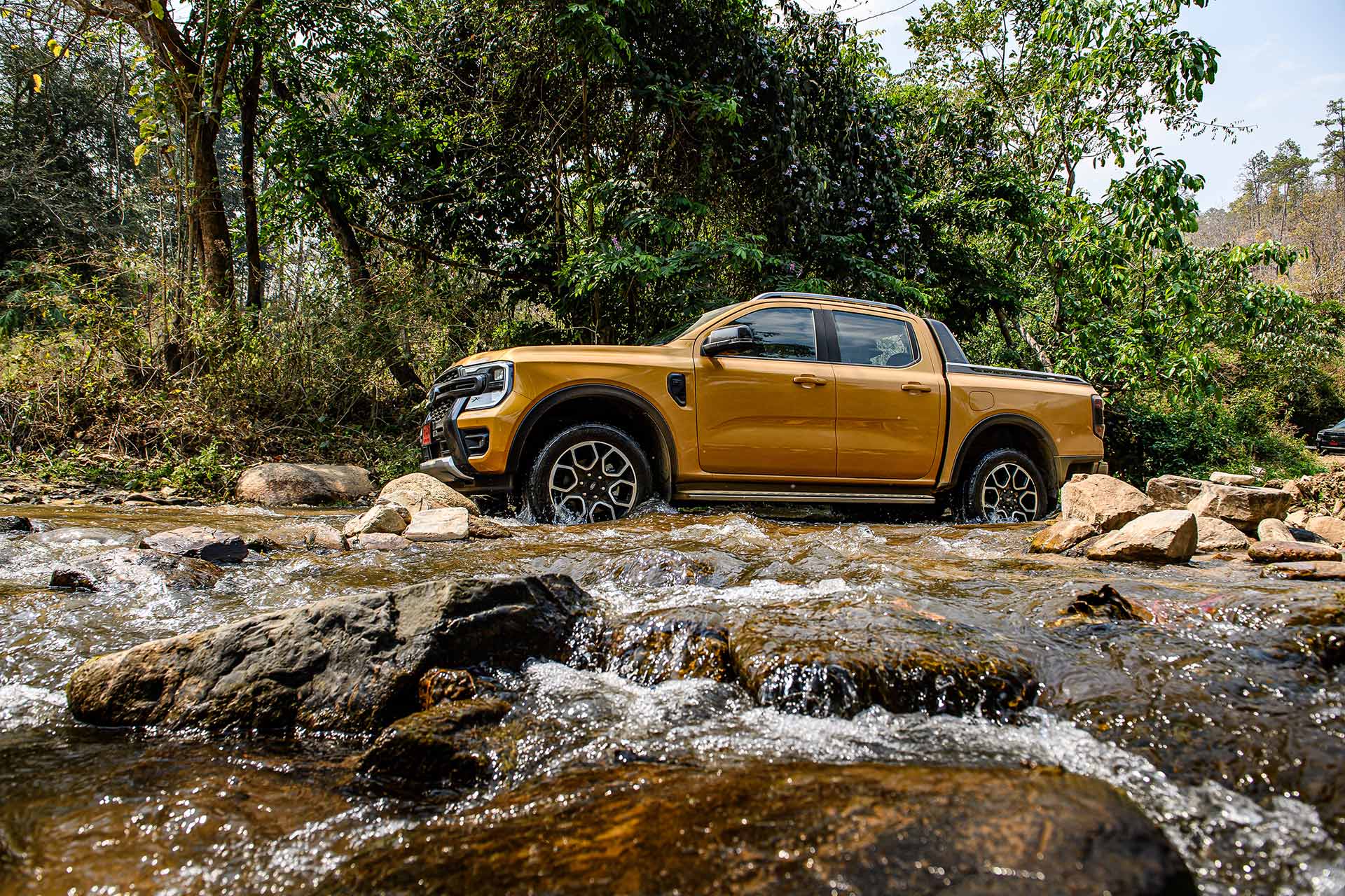 ภาพคันจริง Ford Ranger Wildtrak - carwizard