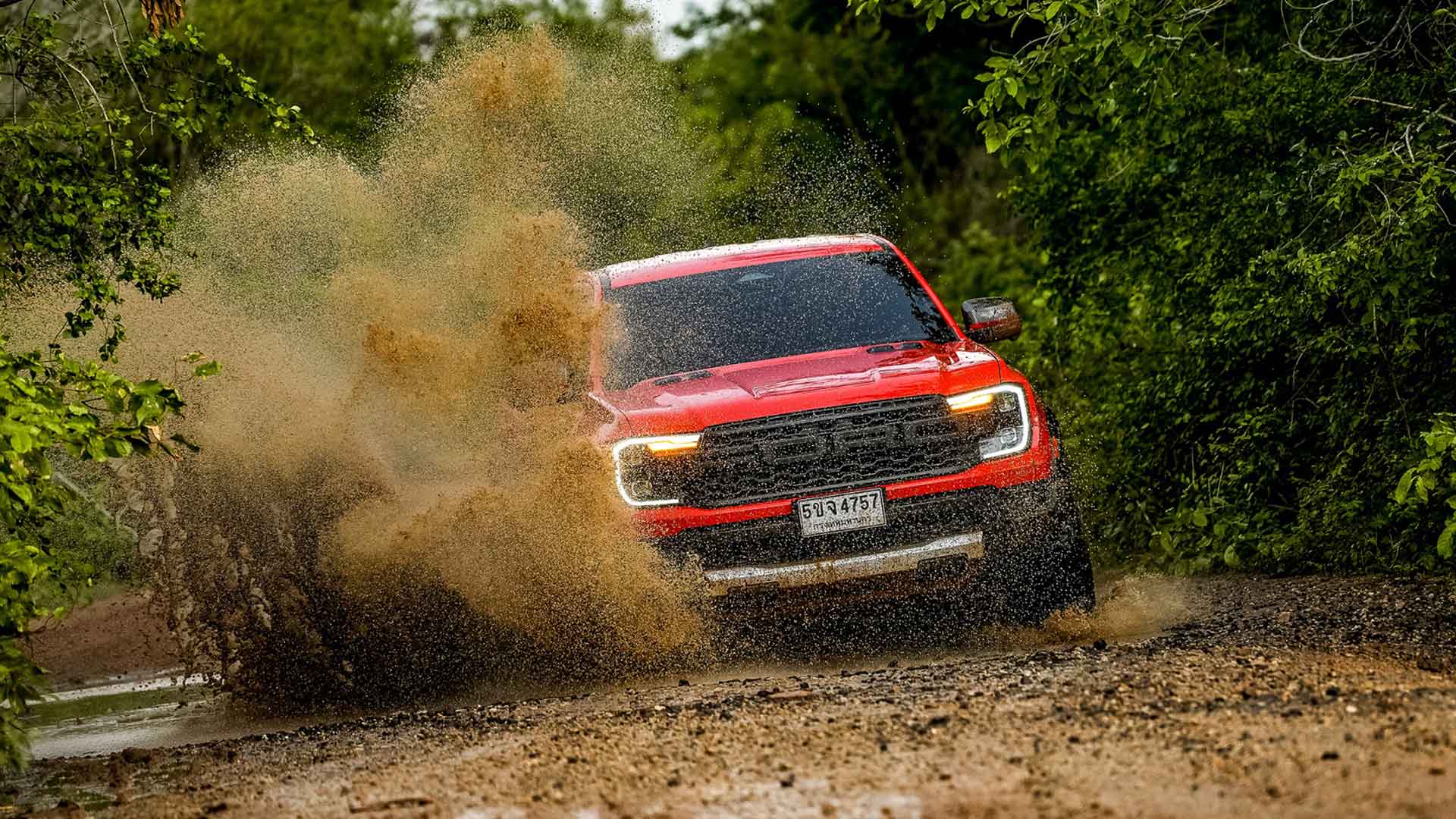 สาวกรถฟอร์ด เรนเจอร์ แร็พเตอร์ ลุยออฟโรดงาน ‘แร็พเตอร์ แทร็ค เอ็กซ์พี ...