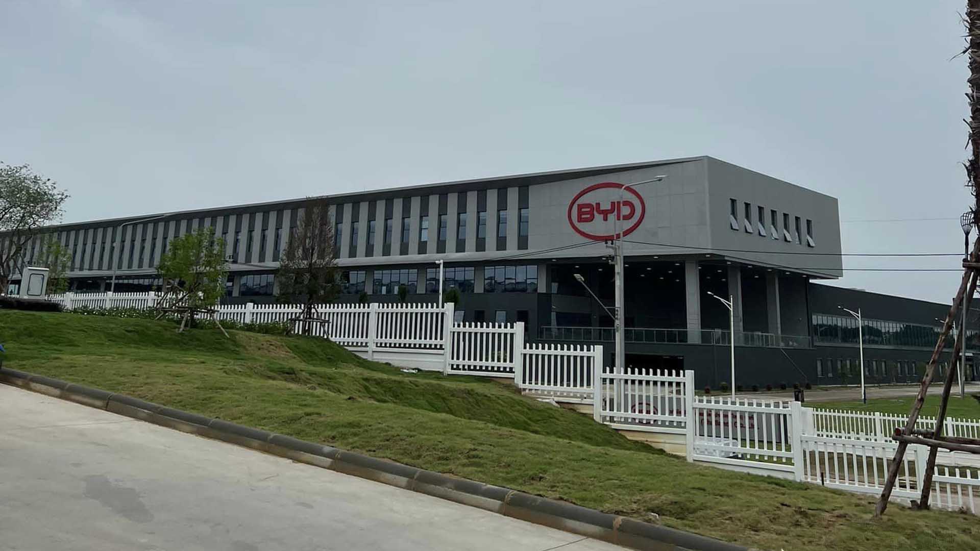 BYD เปิดโรงงานผลิตรถยนต์ในไทย จ.ระยอง พื้นที่กว่า 600 ไร่ - carwizard