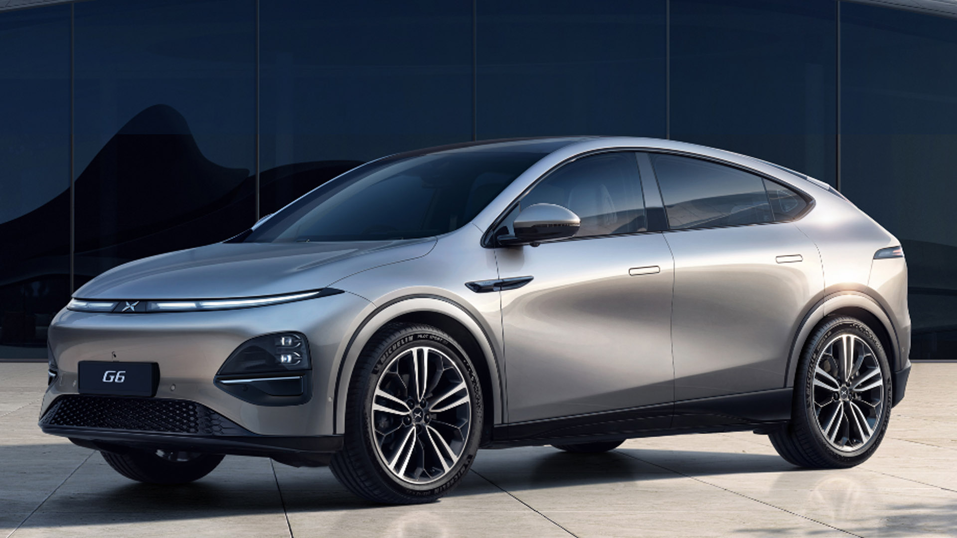 XPENG G6-Ultra Smart Coupe SUV รถยนต์ไฟฟ้าที่ได้รับการออกแบบที่ล้ำสมัย ...