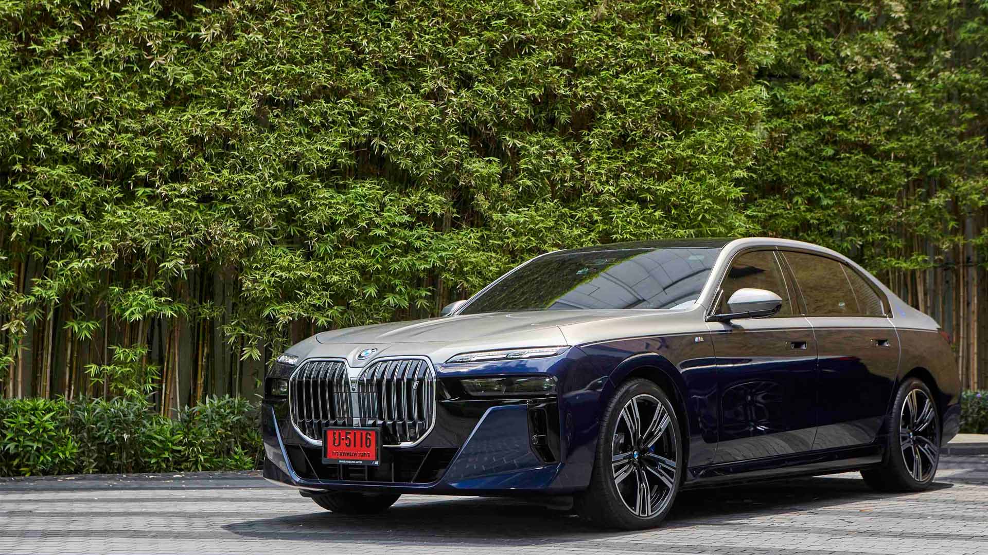 BMW และ FOUR SEASON HOTEL สร้างนิยามใหม่แห่งการเดินทางที่หรูหราและยั่งยืนด้วย BMW i7 และ 740d ...