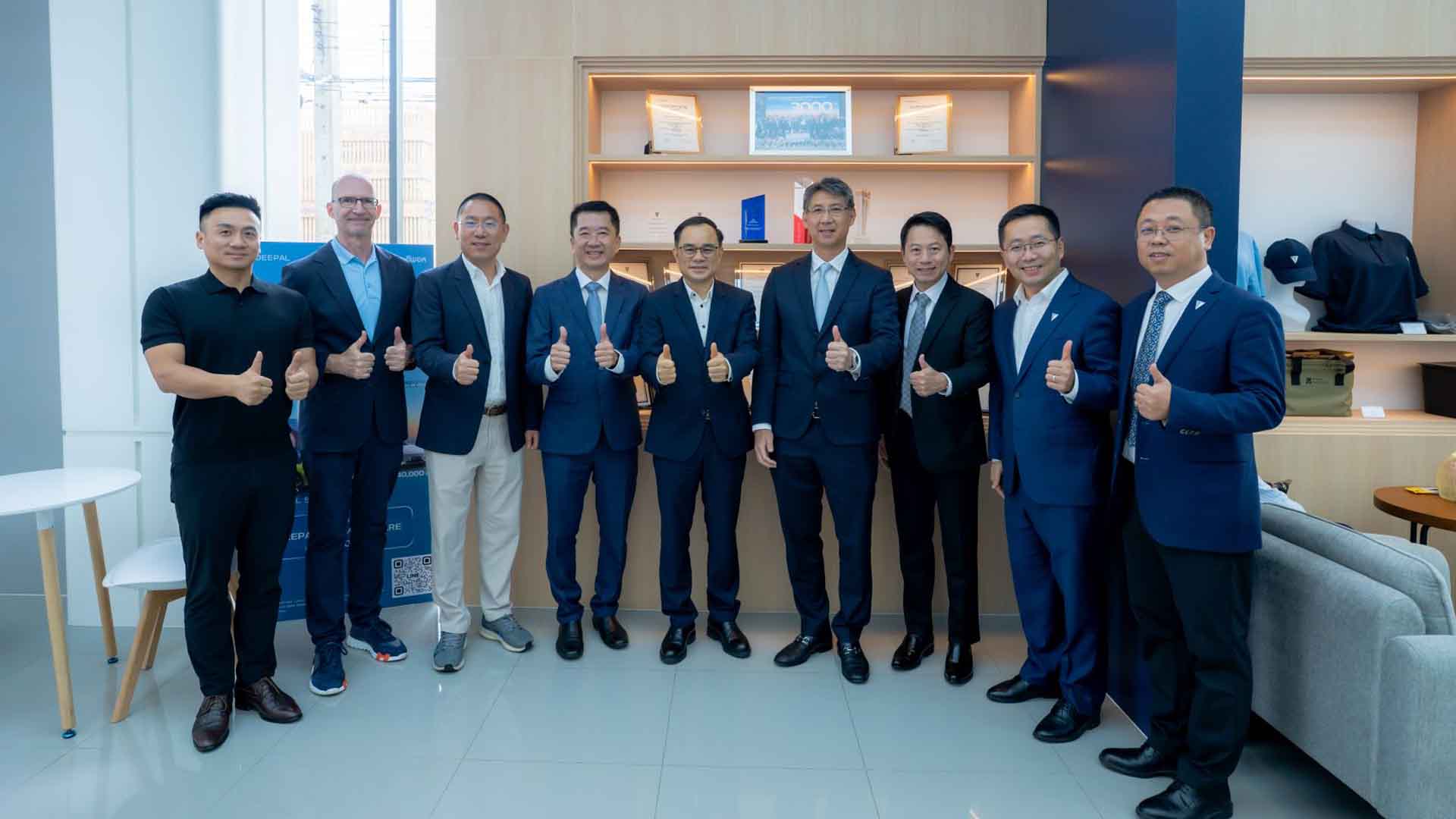 Primus Group ต้อนรับ “จู หัวหรง” ประธาน ฉางอาน เยี่ยมชมโชว์รูม “ดีพอล ไพรม์มัส ชลบุรี” - carwizard