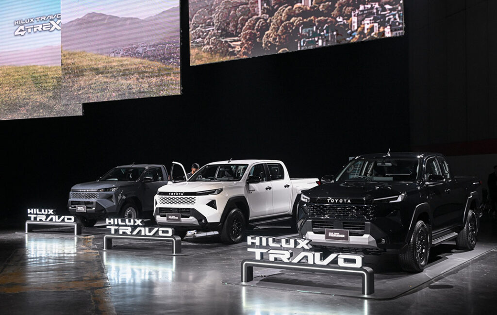 TOYOTA เปิดตัวครั้งแรกของโลก ภายใต้ชื่อใหม่ TOYOTA HILUX TRAVO และ ...